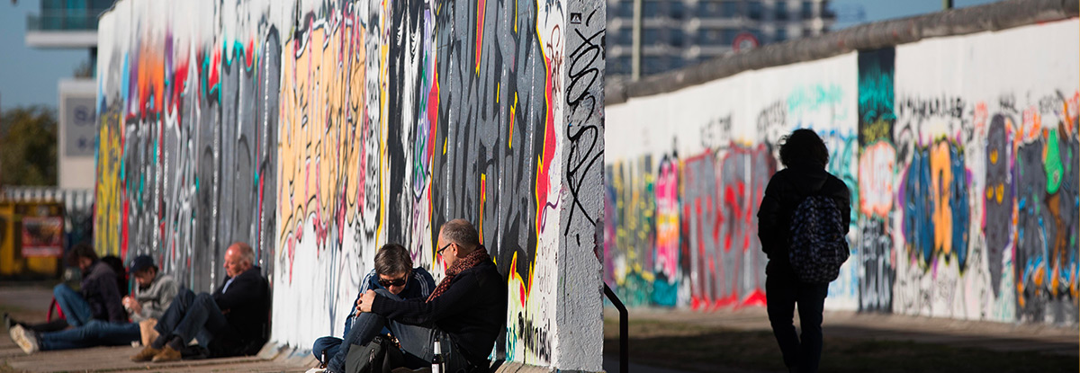 Berlin Wall: "Let’s Commemorate, but Let’s Also Celebrate!" | Institut ...
